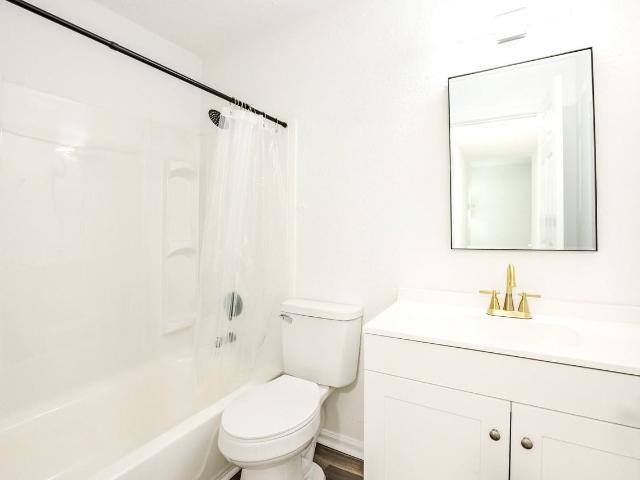 Adar at Golden Gate 2 Bedroom Home for Rent at 4900 Central Dr, Stone Mountain, GA 30083