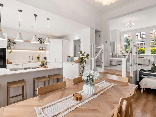 Addington Road, London 5 bed house to rent £8,000 pcm £1,846 pw