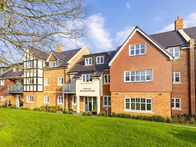 Addington Road, South Croydon Residential development to rent £2,250 pcm £519 pw