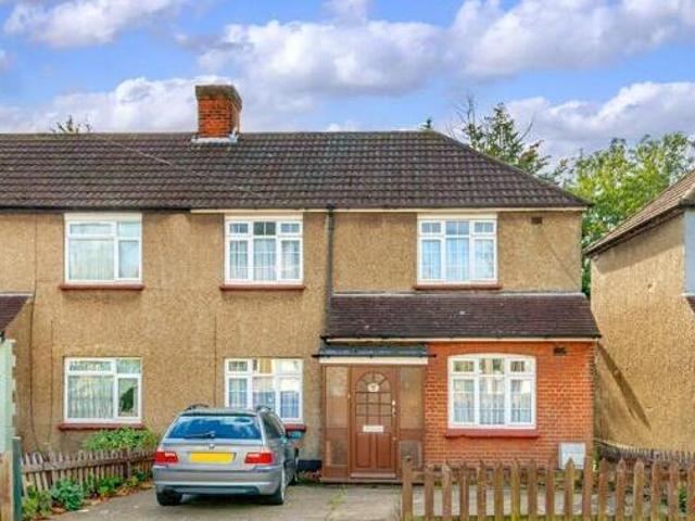 Addison Avenue, London, 3 Bedroom End