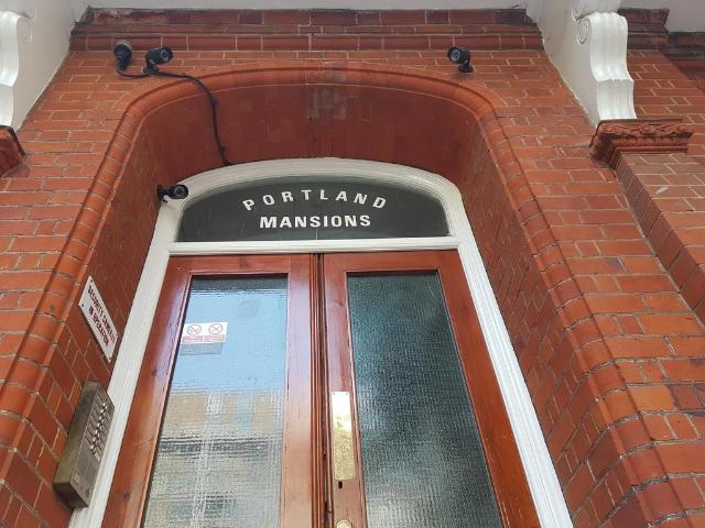 Addison Bridge Place 4 bed apartment to rent £4,225 pcm £975 pw