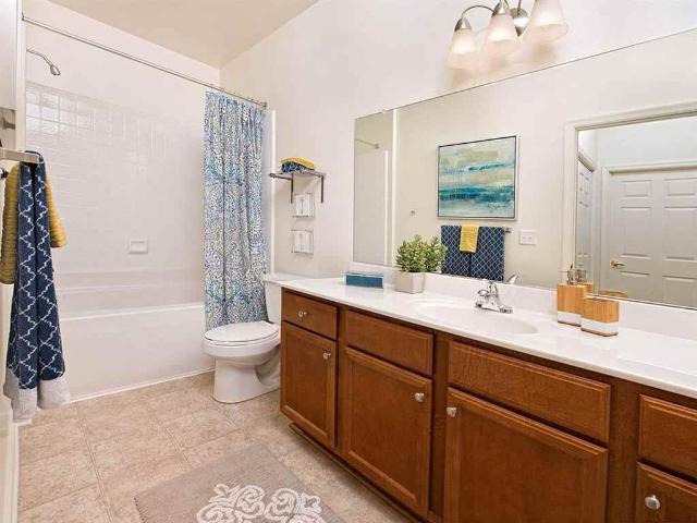 Addison Crater Woods 2 Bedroom Apartment for Rent at 200 Addison Way, Petersburg, VA 23805