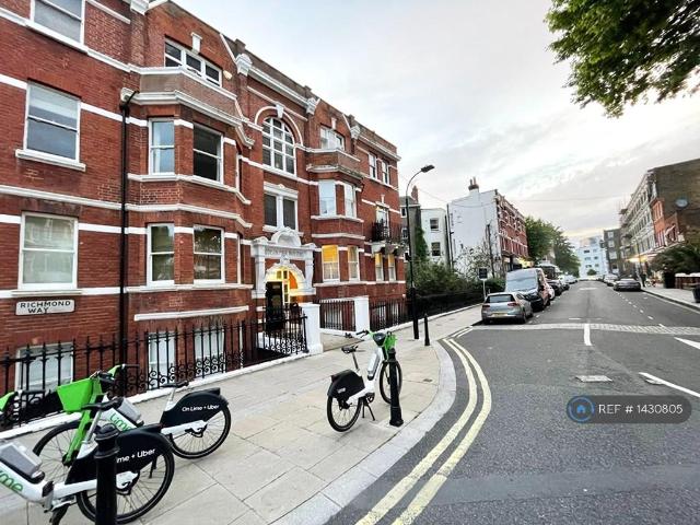 Addison Park Mansions, London, W14 3 bed flat to rent £3,050 pcm £704 pw