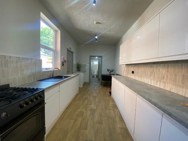 Addison Road, Birmingham B14, 6 bed shared accommodation to rent, £649 pcm | PrimeLocation