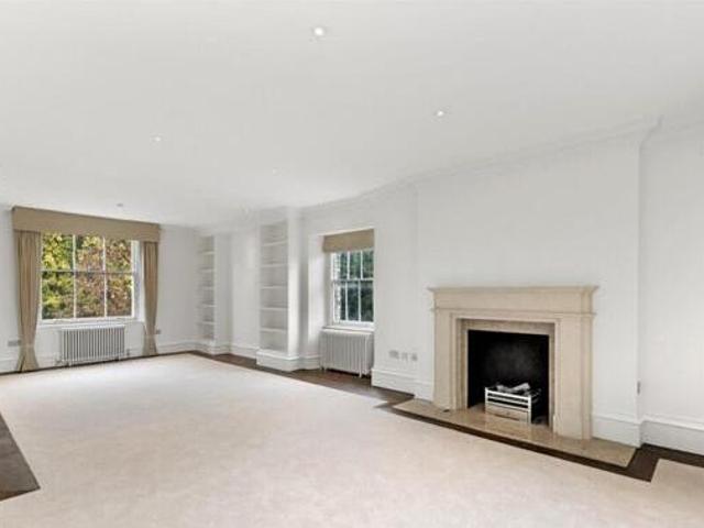 Addison Road, Holland Park, 3 Bedroom Apartment