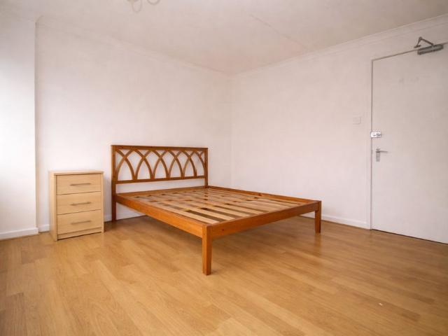 Addison Road, London, SE25 4LW