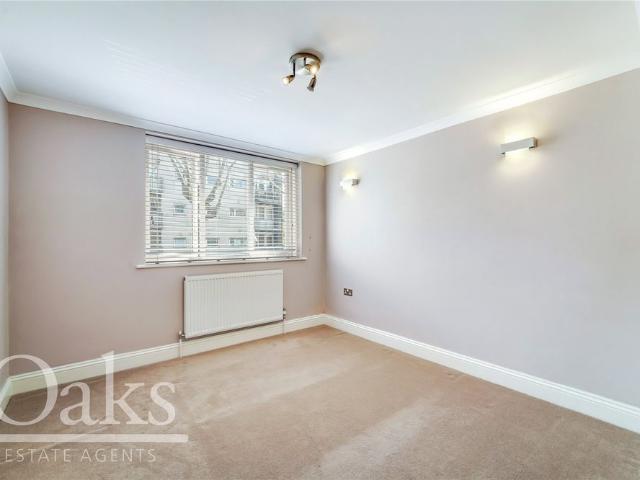 Addiscombe Grove, East Croydon, Surrey