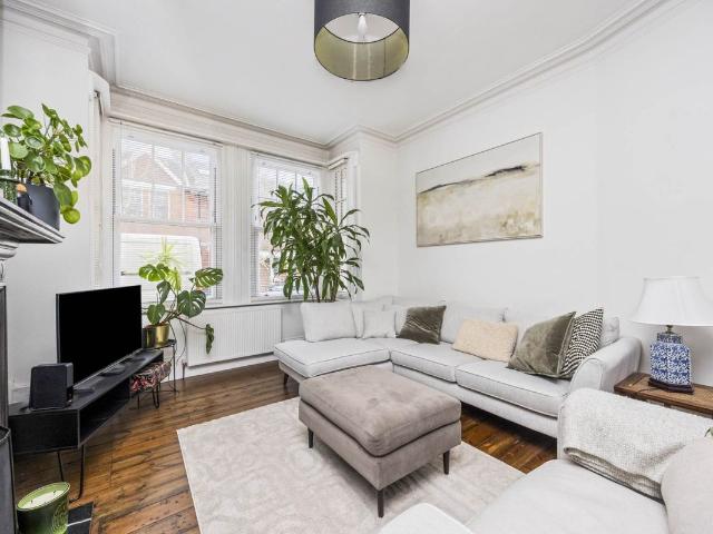 Addision Road, Hove BN3, 3 bed terraced house to rent, £13,650 pcm | PrimeLocation