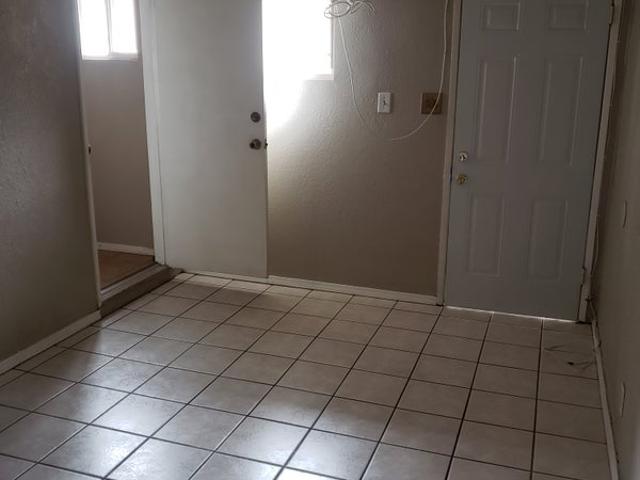 Addition Room For Rent