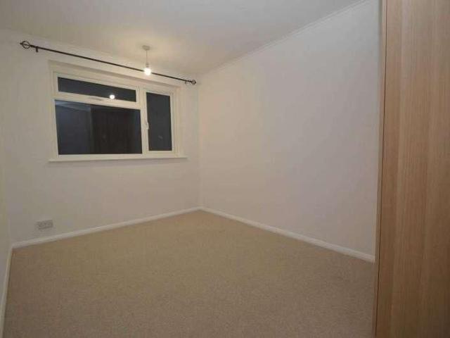 Addlestone, KT15