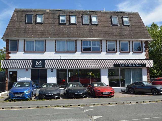 Addlestone Road, Addlestone KT15, Studio to rent, £950 pcm | PrimeLocation