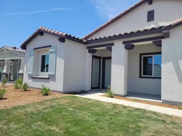 Address Not Disclosed, Bakersfield, CA 93311