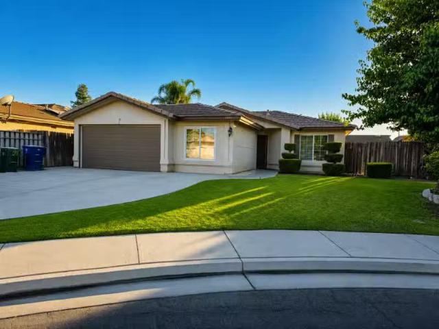 Address Not Disclosed, Bakersfield, CA 93313