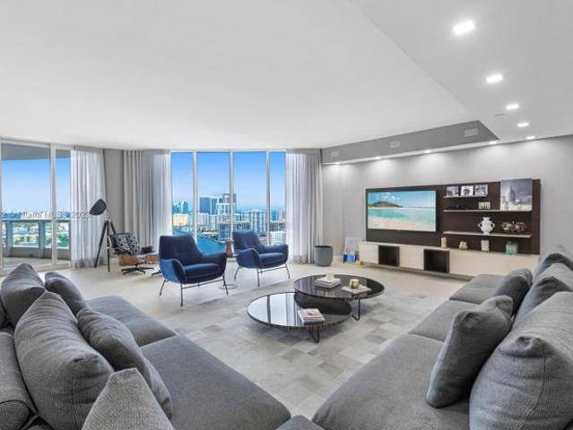 [Address not provided], Aventura, FL 33180