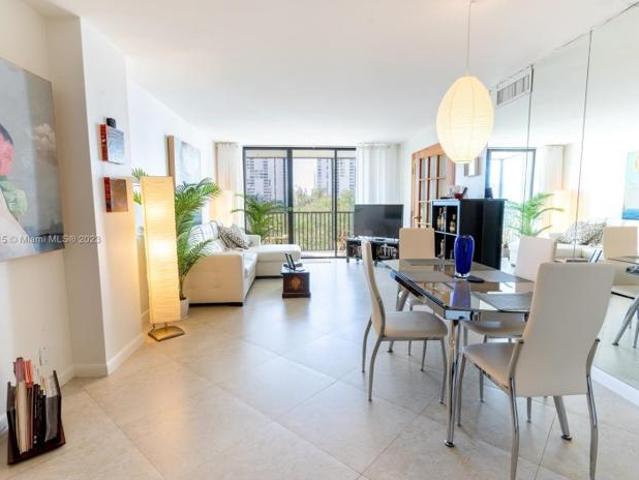 [Address not provided], Aventura, FL 33180