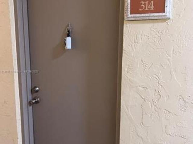 [Address not provided], Doral, FL 33166