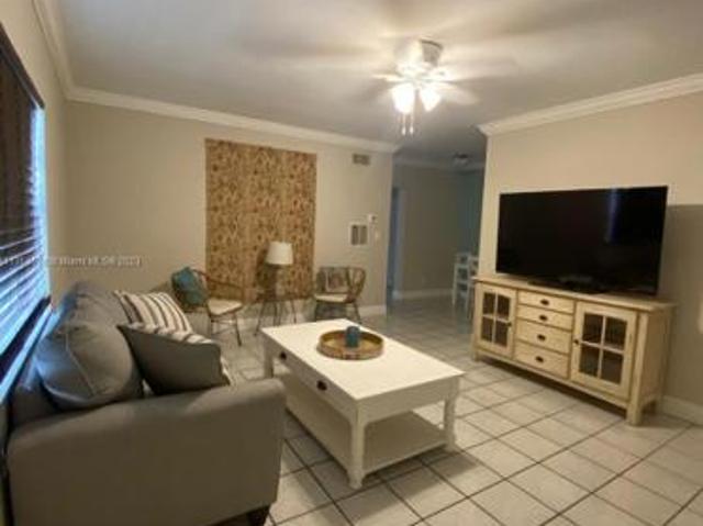 [Address not provided], Hollywood, FL 33019