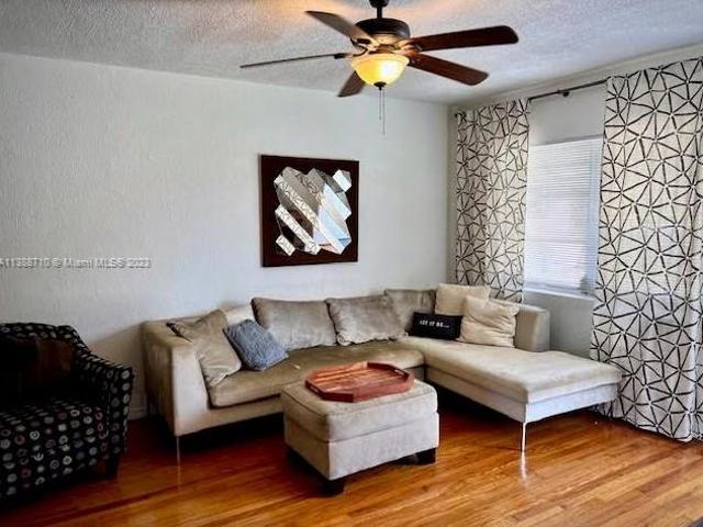 [Address not provided], Hollywood, FL 33020