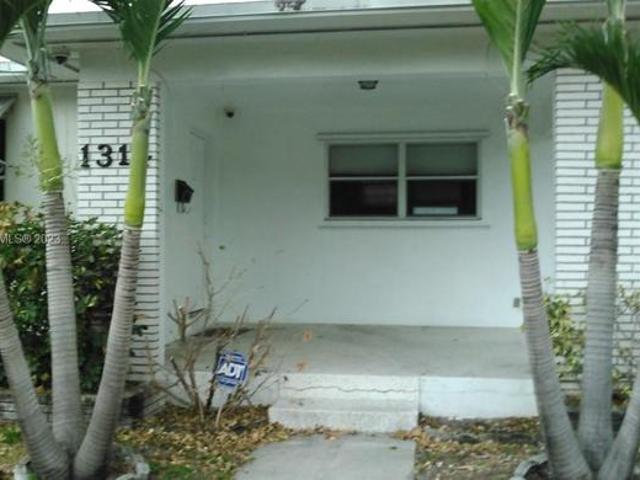 [Address not provided], Hollywood, FL 33020