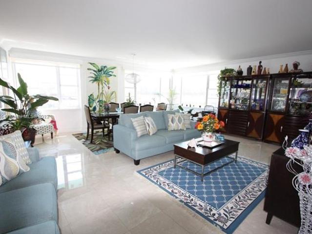 [Address not provided], Miami Beach, FL 33140