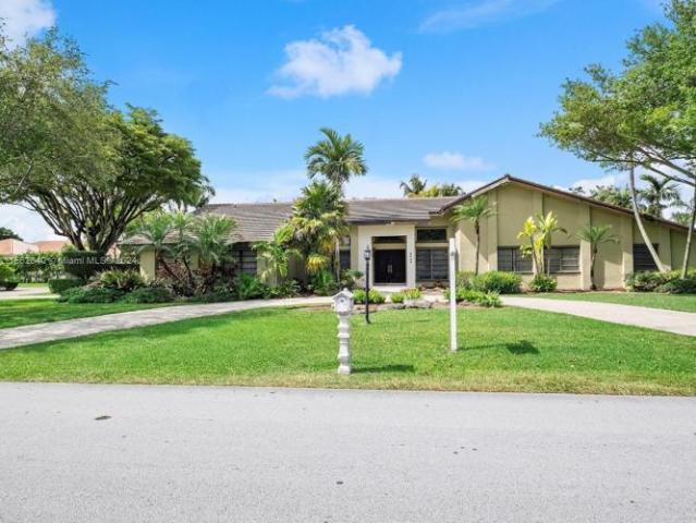 [Address not provided], Miami, FL 33173