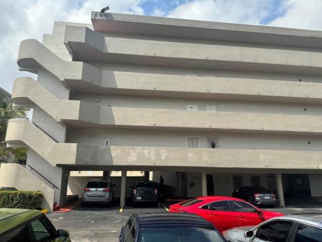 [Address not provided], Miami, FL 33172