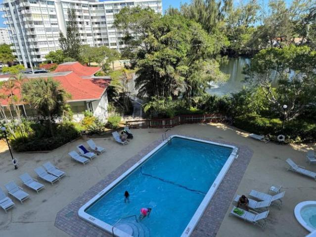 [Address not provided], Miami, FL 33179