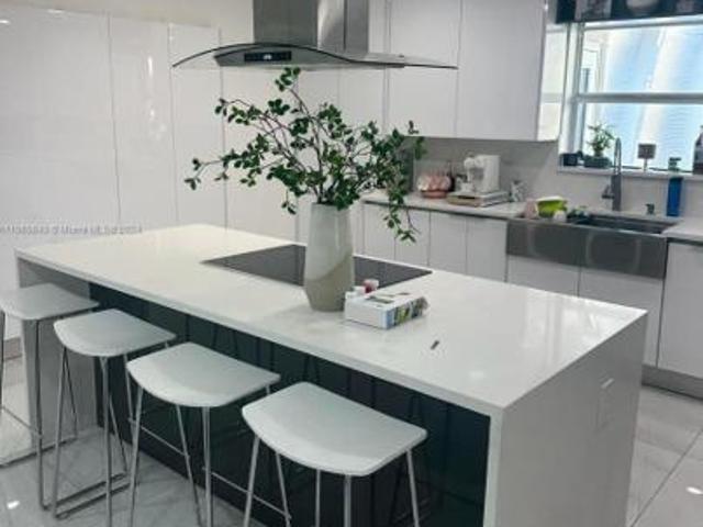 [Address not provided], Miami, FL 33182