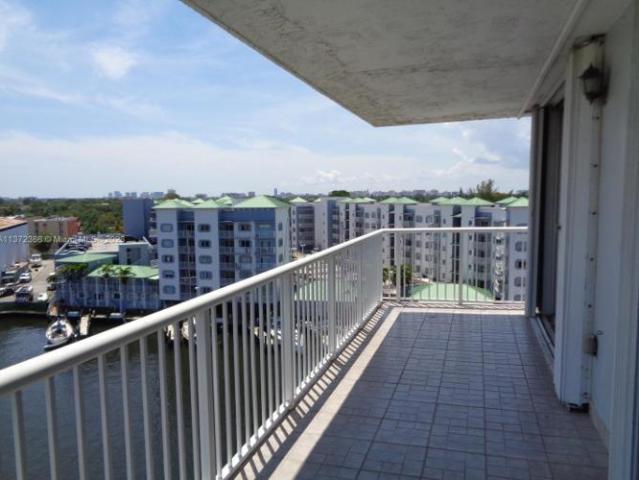 [Address not provided], Miami, FL 33125