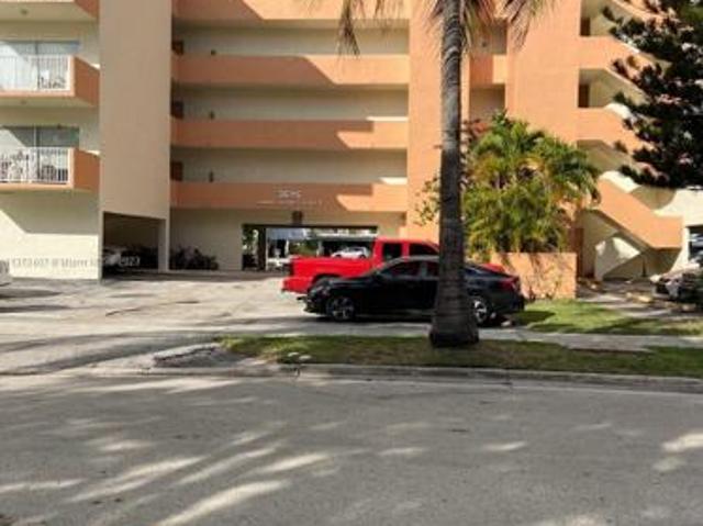 [Address not provided], North Miami Beach, FL 33160
