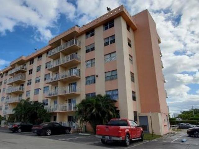 [Address not provided], North Miami Beach, FL 33160