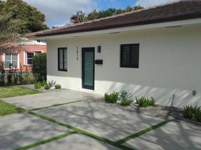[Address not provided], North Miami Beach, FL 33162
