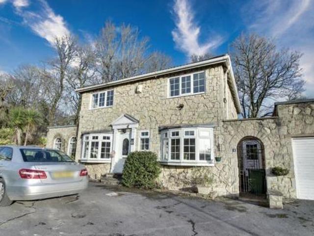 Adel, Adel Park Close, Leeds, 4 Bedroom Detached