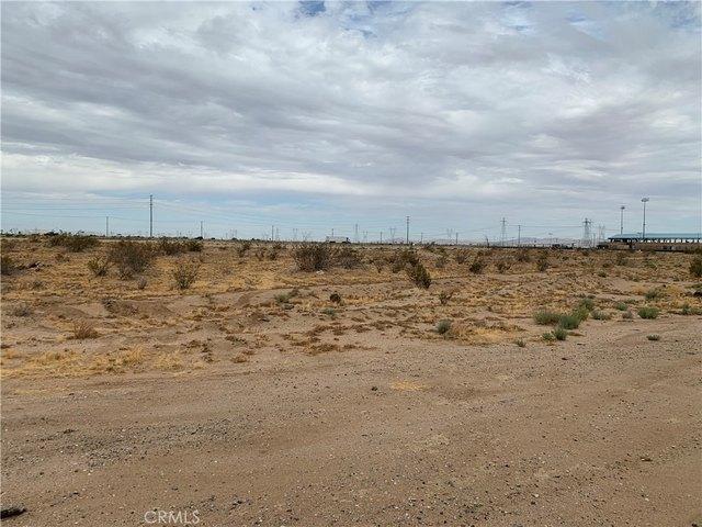 Adelanto Rd, Adelanto, CA 92301