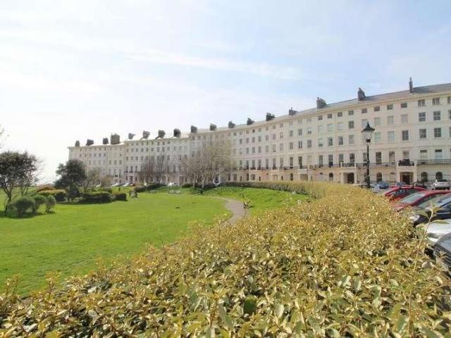 Adelaide Crescent, Hove, BN3