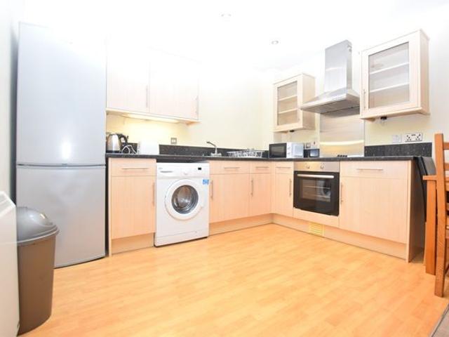 Adelaide Lane, Sheffield S3, 2 bed flat to rent, £1,100 pcm | PrimeLocation