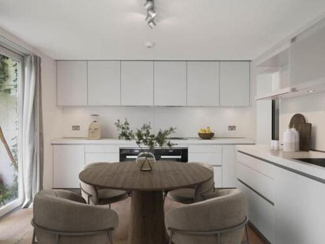 Adelaide Road, London, 4 Bedroom Town