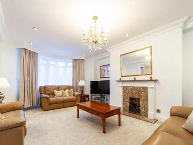 Adelaide Road, London, 3 Bedroom Flat