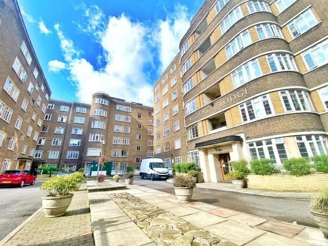 Adelaide Road, London NW3, 4 bed flat to rent, £3,950 pcm | PrimeLocation