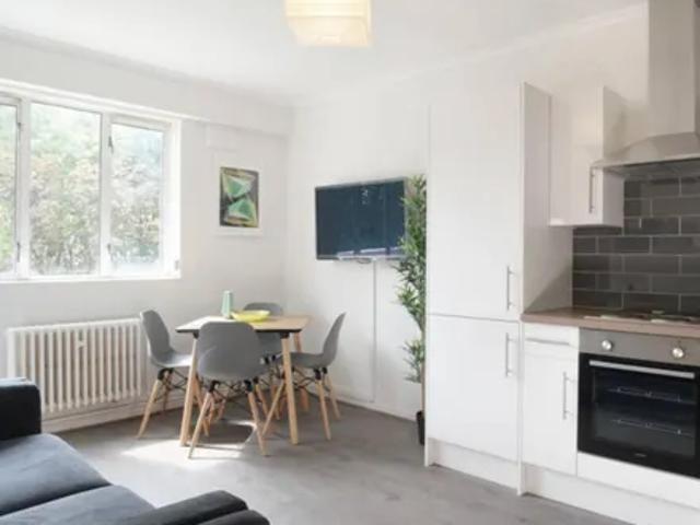 Adelina Yard, 22 Adelina Grove, London, E1 3BX, United Kingdom | Room for rent #155902686 | Rentberry