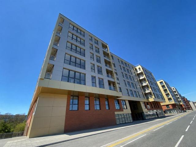 Adelphi Wharf Phase 3, Adelphi Street, Salford M3, 2 bed flat to rent, £1,300 pcm | PrimeLocation