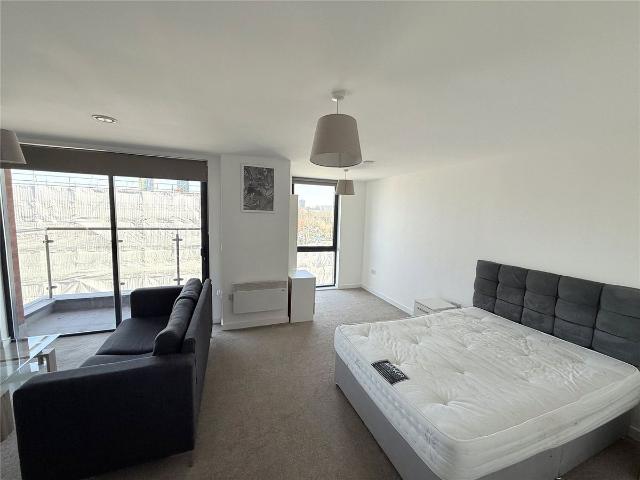 Adelphi Wharf 1A, 11 Adelphi Street, Salford, Greater Manchester M3, Studio to rent, £895 pcm | PrimeLocation