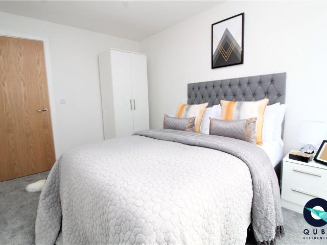 Adelphi Wharf 2, 9 Adelphi Street, Salford, Greater Manchester M3, 2 bed flat to rent, £1,225 pcm | PrimeLocation