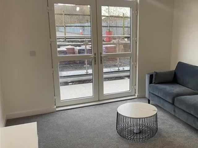 Adelphi Wharf 3, 7 Adelphi Street, Blackfriars, Salford, M3 6FZ, United Kingdom | 2 bed apartment for rent #139403534 | Rentberry