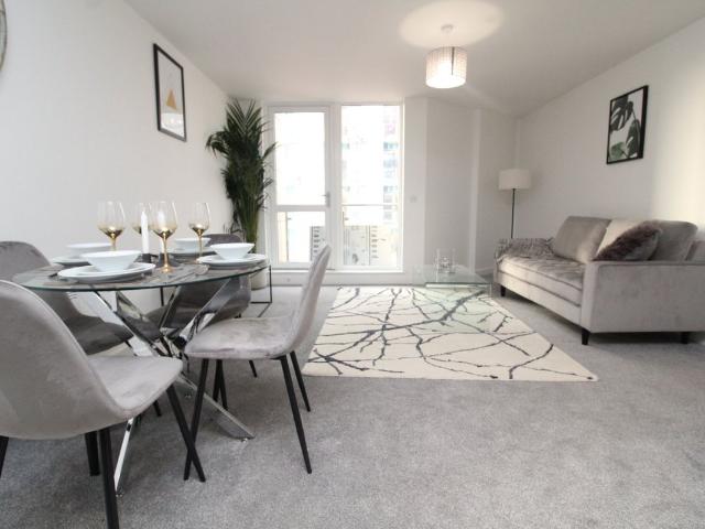 Adelphi Wharf 3, 7 Adelphi Street, Salford, Greater Manchester M3, 2 bed flat to rent, £1,300 pcm | PrimeLocation