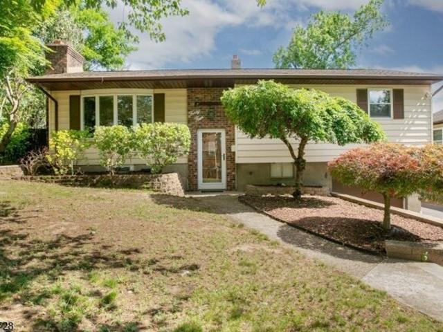 Adelphia Rd, Parsippany Troy Hills Township, Home For Sale