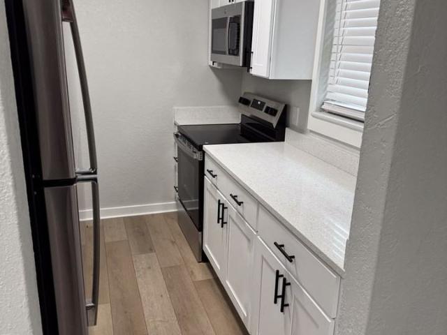 Aden Park Apartments 3 Bedroom Apartment for Rent at 512 Featherstone Ct, Virginia Beach, VA 23462 Northwest Virginia Beach