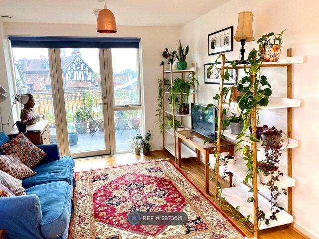 Adenmore Road, London SE6, 2 bed flat to rent, £2,000 pcm | PrimeLocation