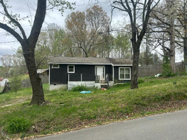 Adkins Rd