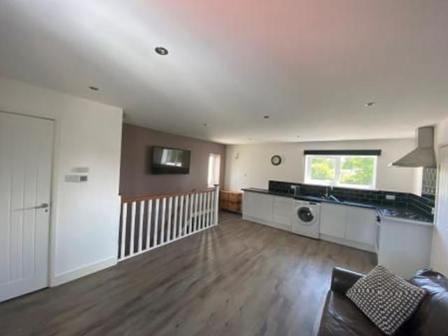 Adkinson Avenue, Dunchurch, CV22